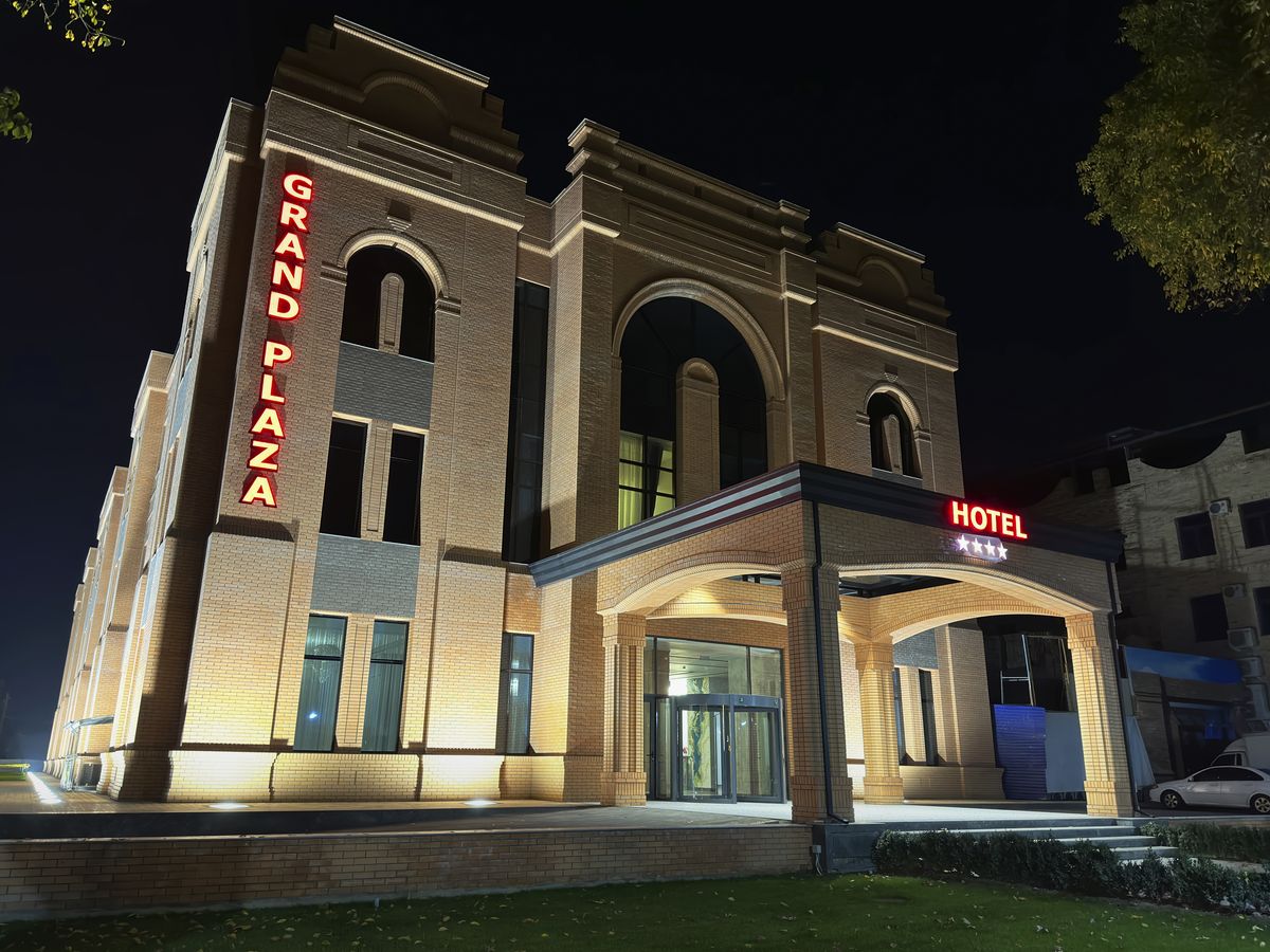 Restaurants and bars - Grand Plaza Hotel Samarkand - Samarkand - Hotels ...